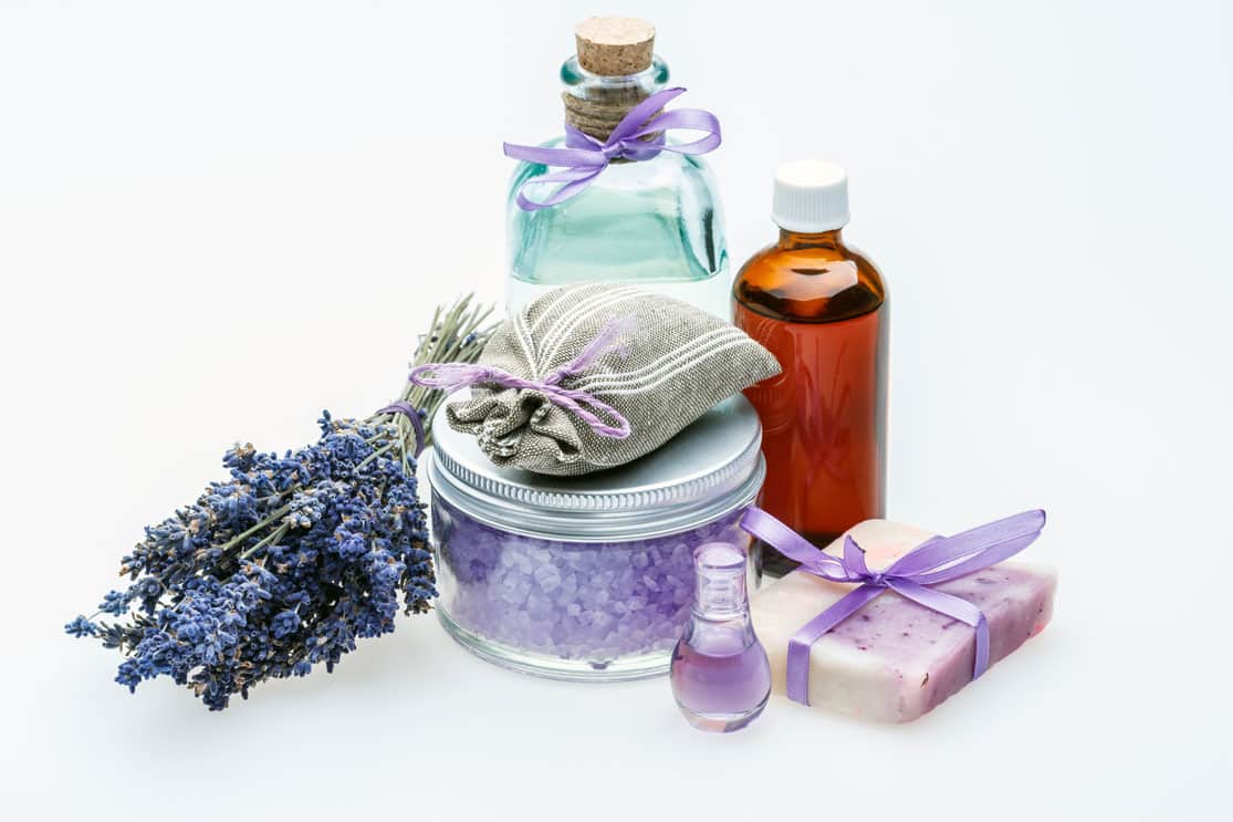 How to Host an Essential Oil Make and Take Class - Brown Thumb Mama®