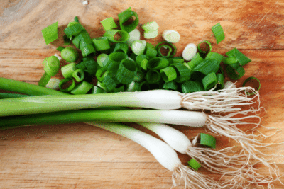 How to Grow Green Onions or Scallions - Brown Thumb Mama®